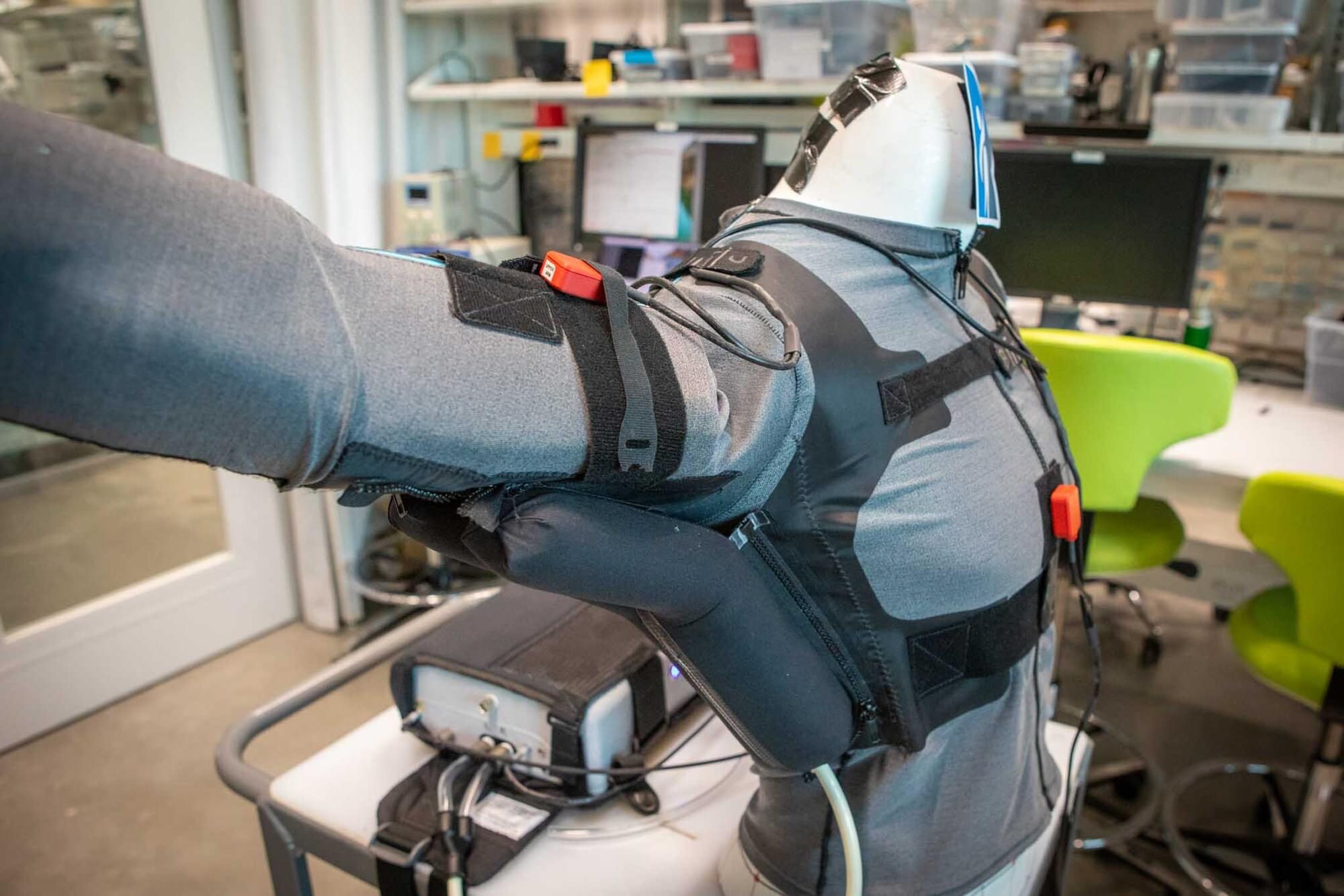A Wearable Robot That Learns – Lifeboat News: The Blog